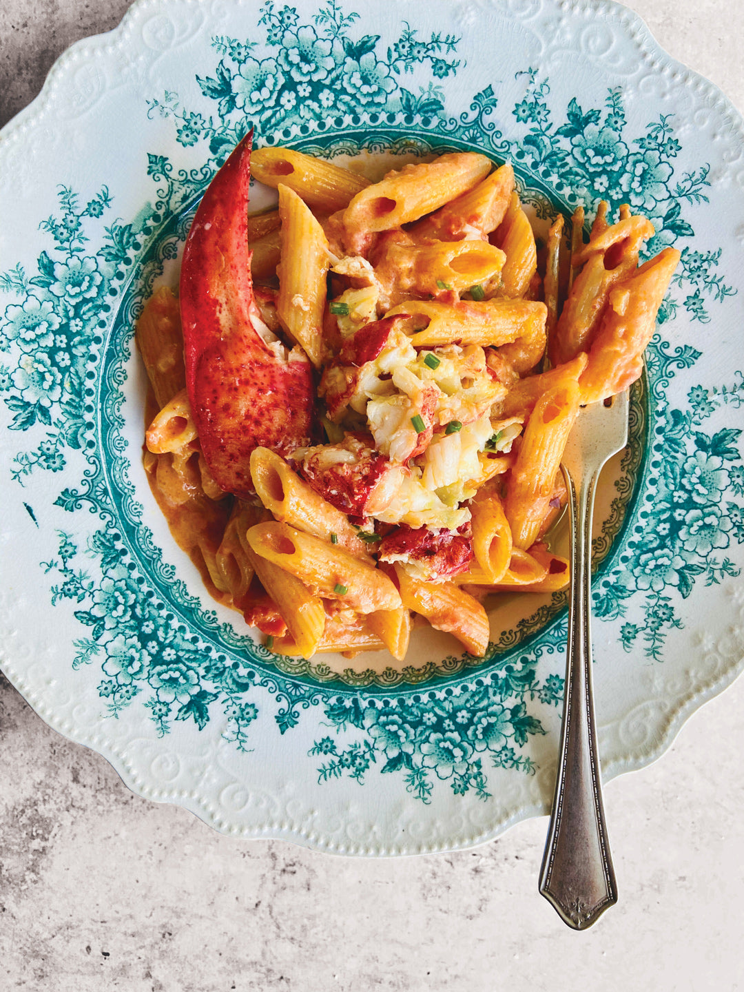 Penne Romanoff with lobster and gluten-free pasta – Iris Importing